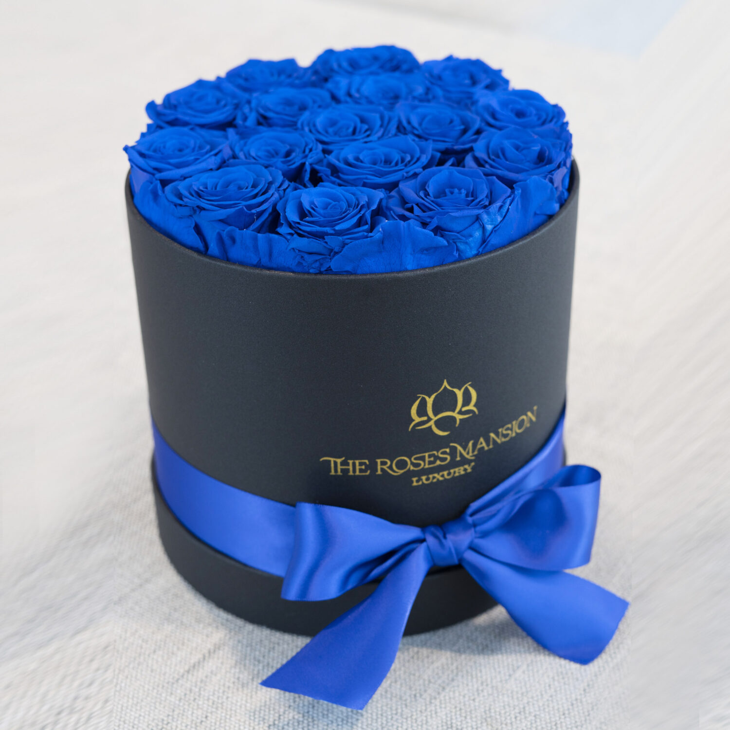 Royal Blue Roses | Preserved Roses - The Roses Mansion